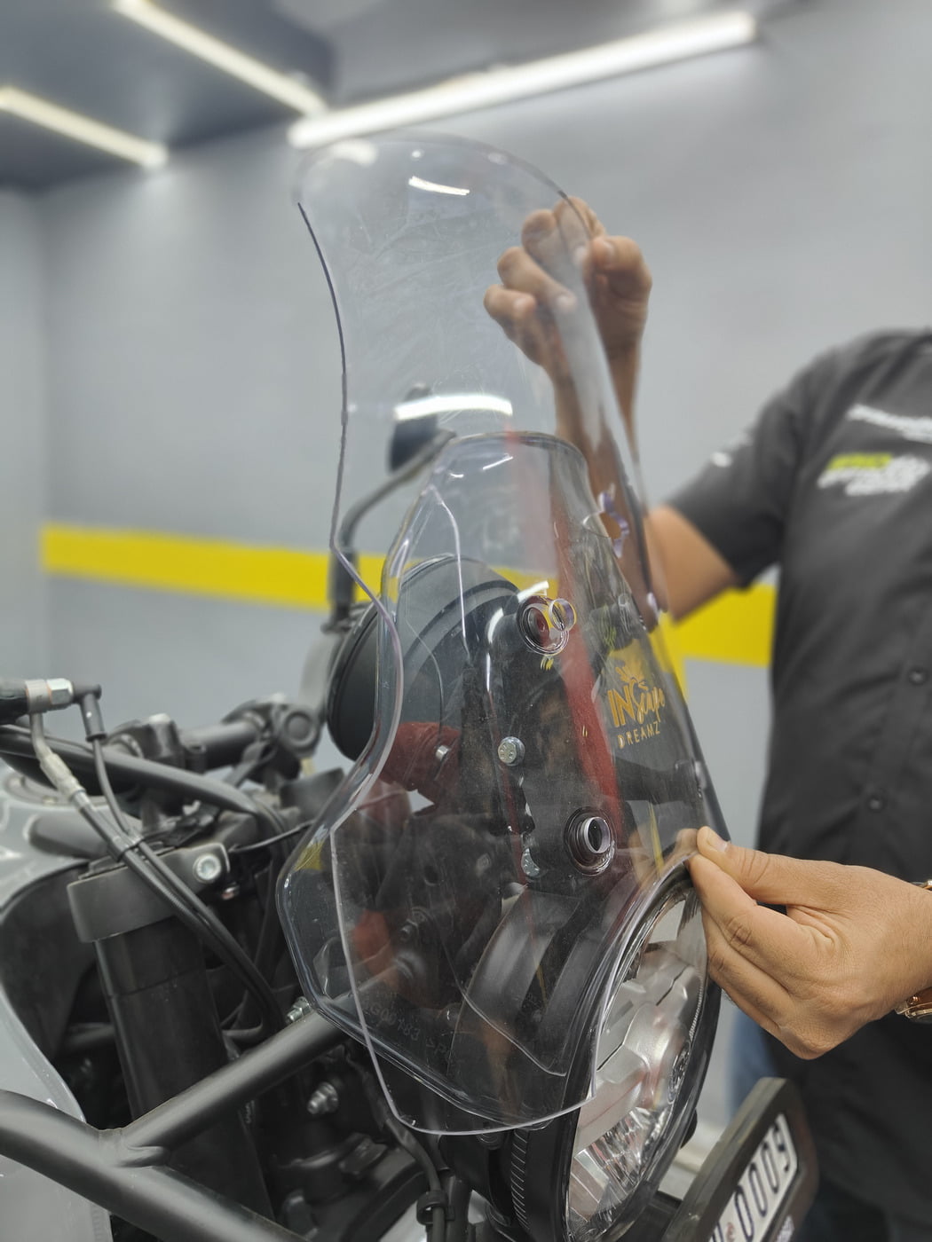 H1-R Windshield for Royal Enfield Himalayan 450